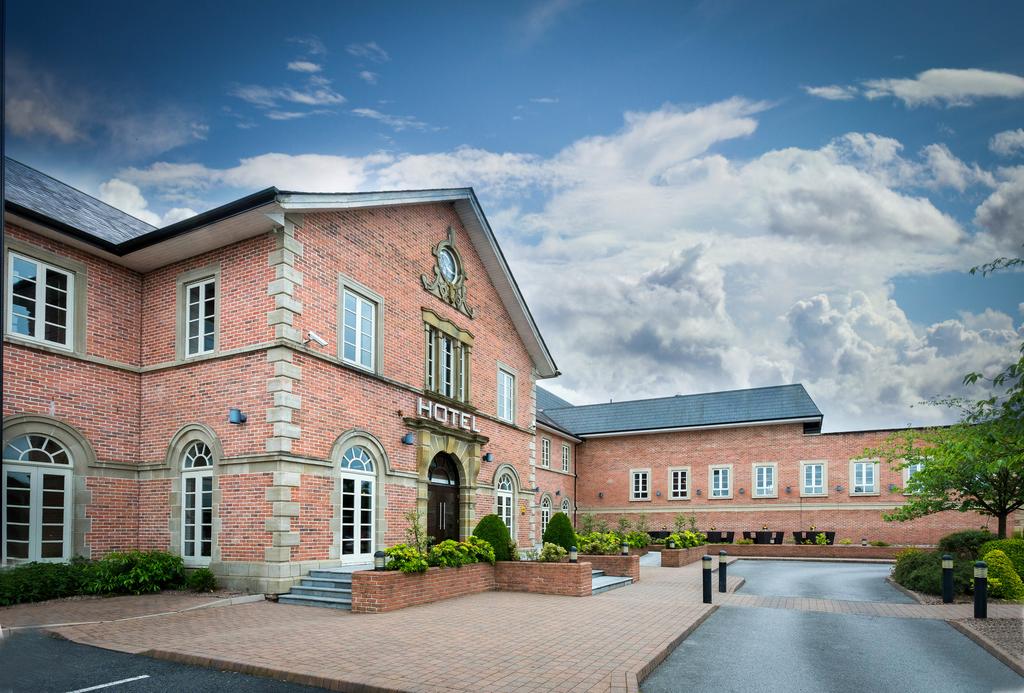 Cavan Crystal, Cavan - White's Tours & Hotels | Ireland
